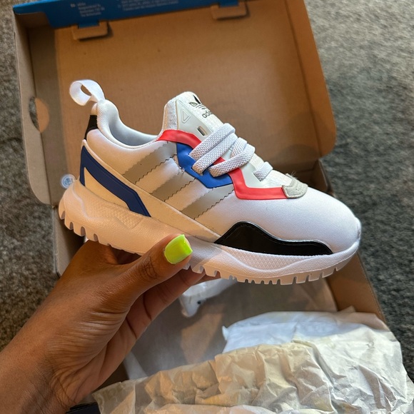 adidas | Shoes | Adidas Flex Kids White And Blue Sneakers With Red ...